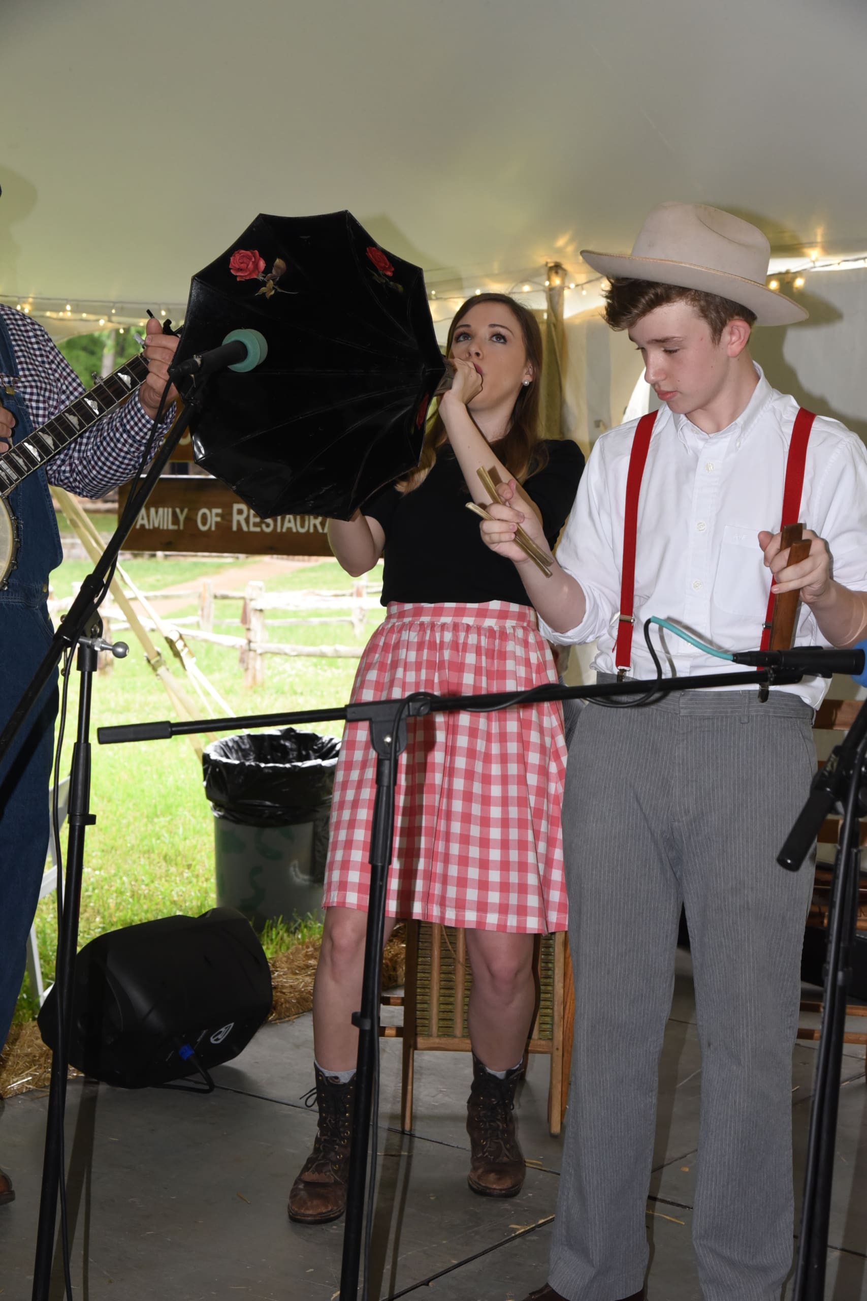 Barn Dance - The Museum Of Appalachia